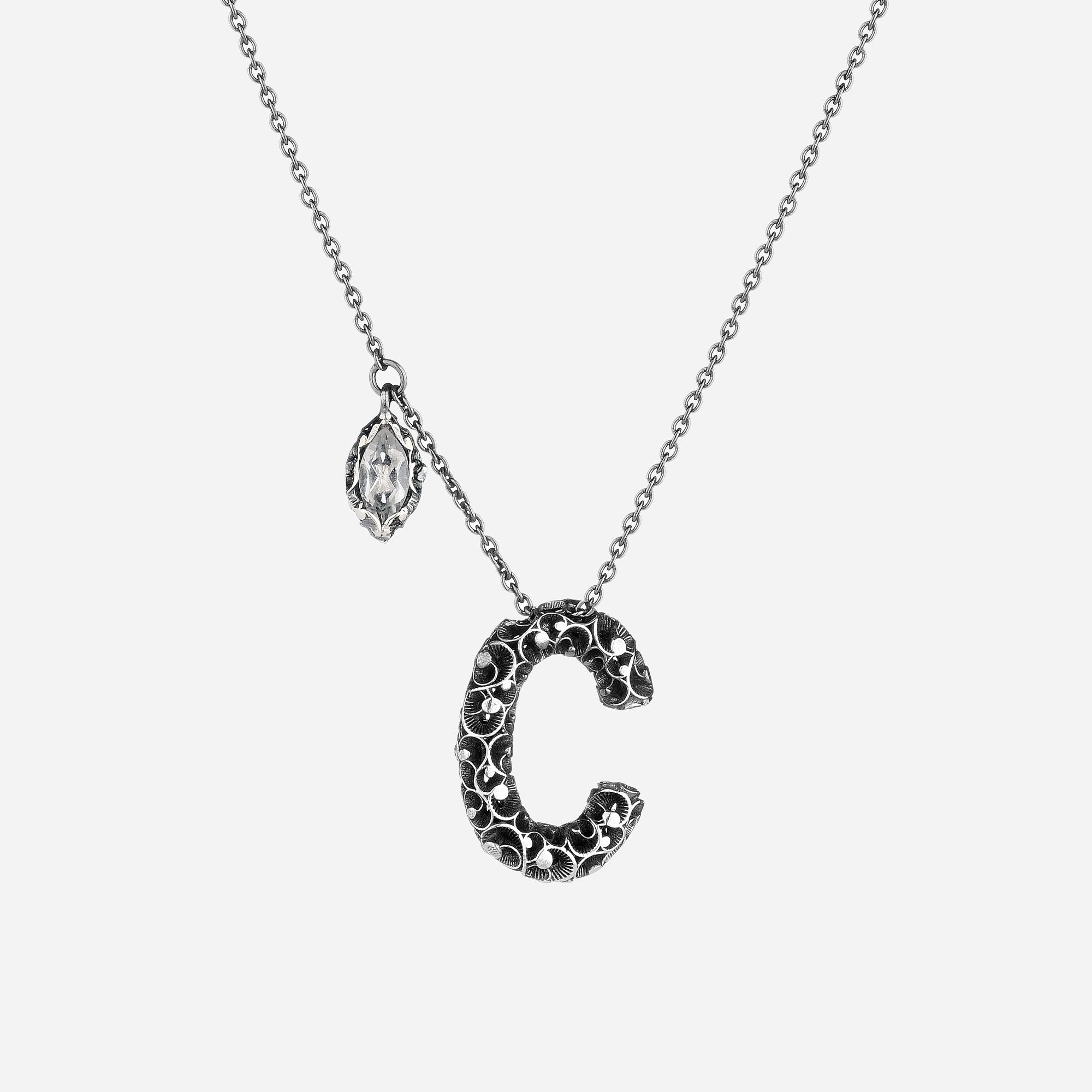 Collana con lettera C | Maria e Luisa Jewels